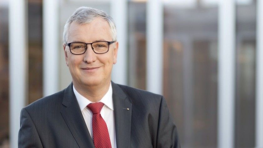 Digitalstrategie von Zeppelin Baumaschinen: Das Amazon der Bauindustrie ...